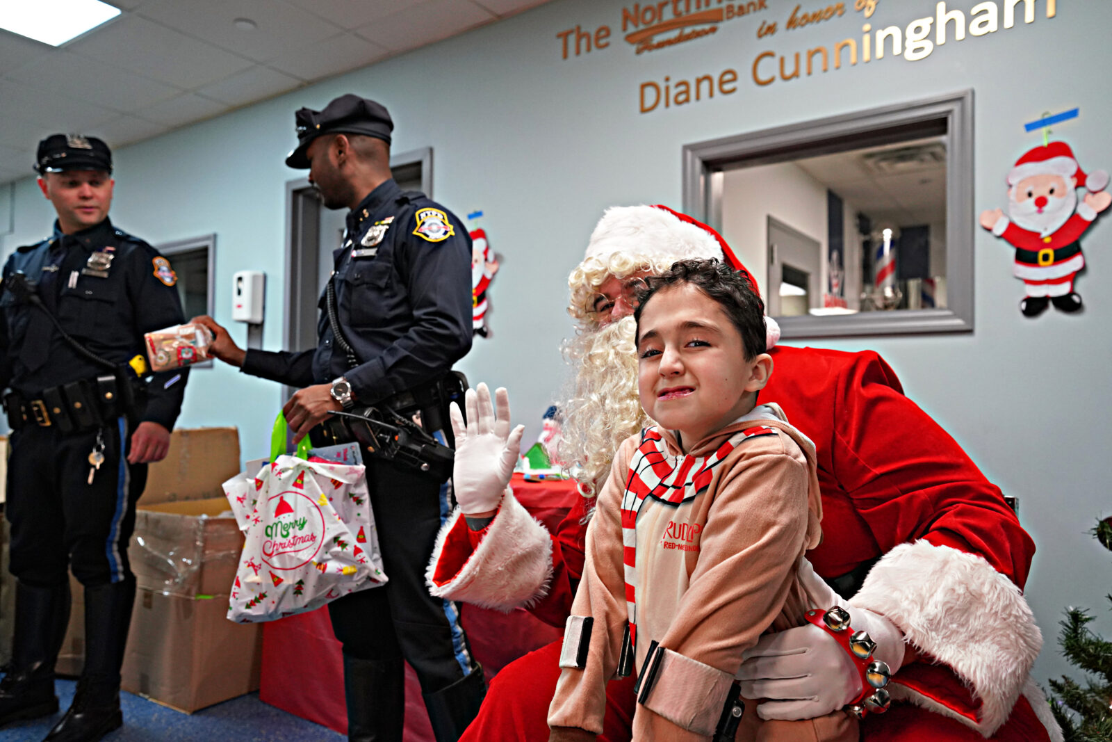 Ho, ho, ho with the Highway Patrol: Santa makes a special Christmas ...