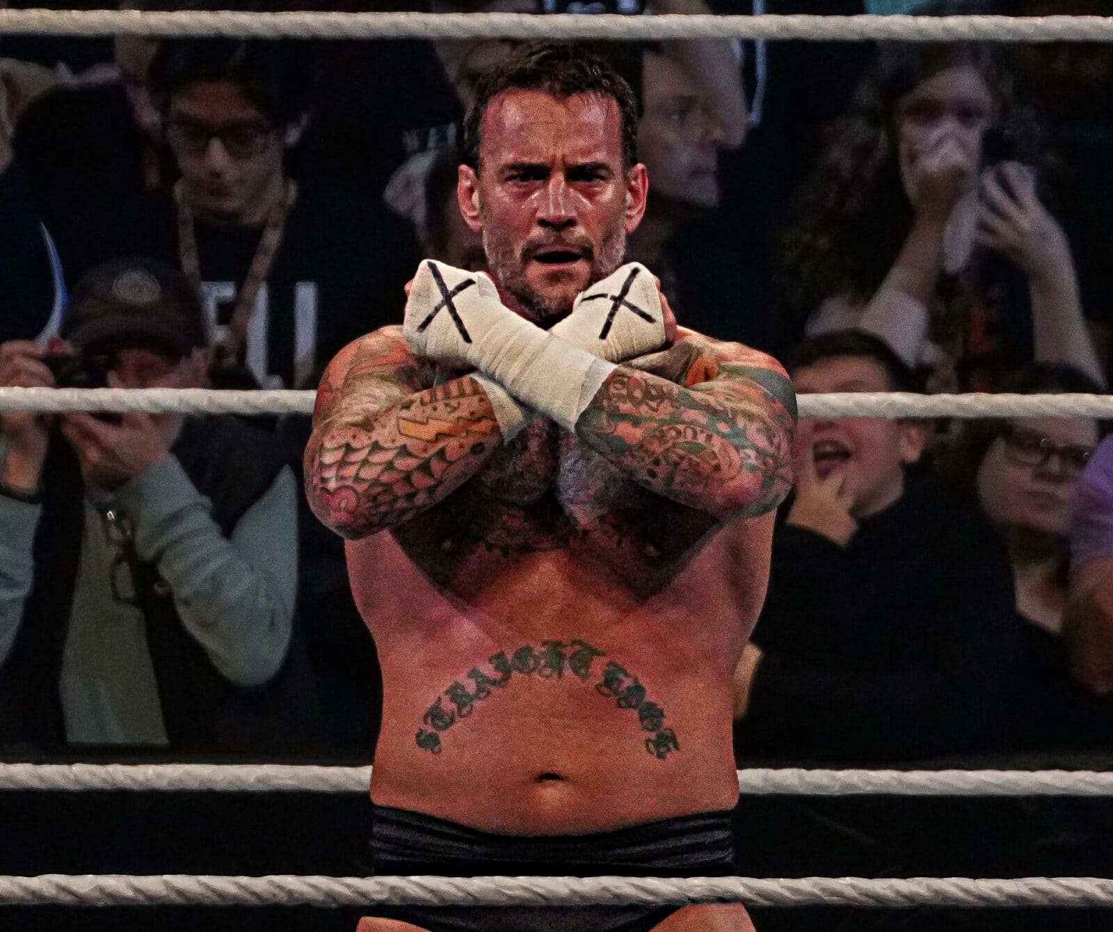 Thousands of NYC WWE fans flock to see CM Punk’s return match at Madison Square Garden | amNewYork