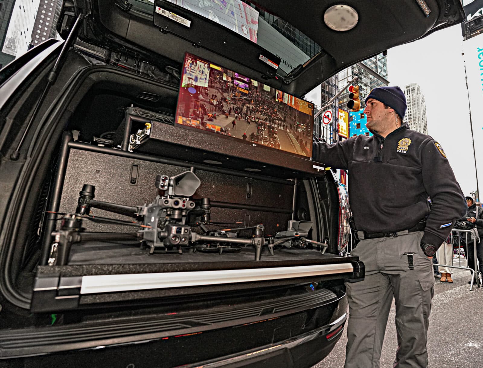 Drones in the air, cops downstairs: Inside the NYPD’s Times Square ...