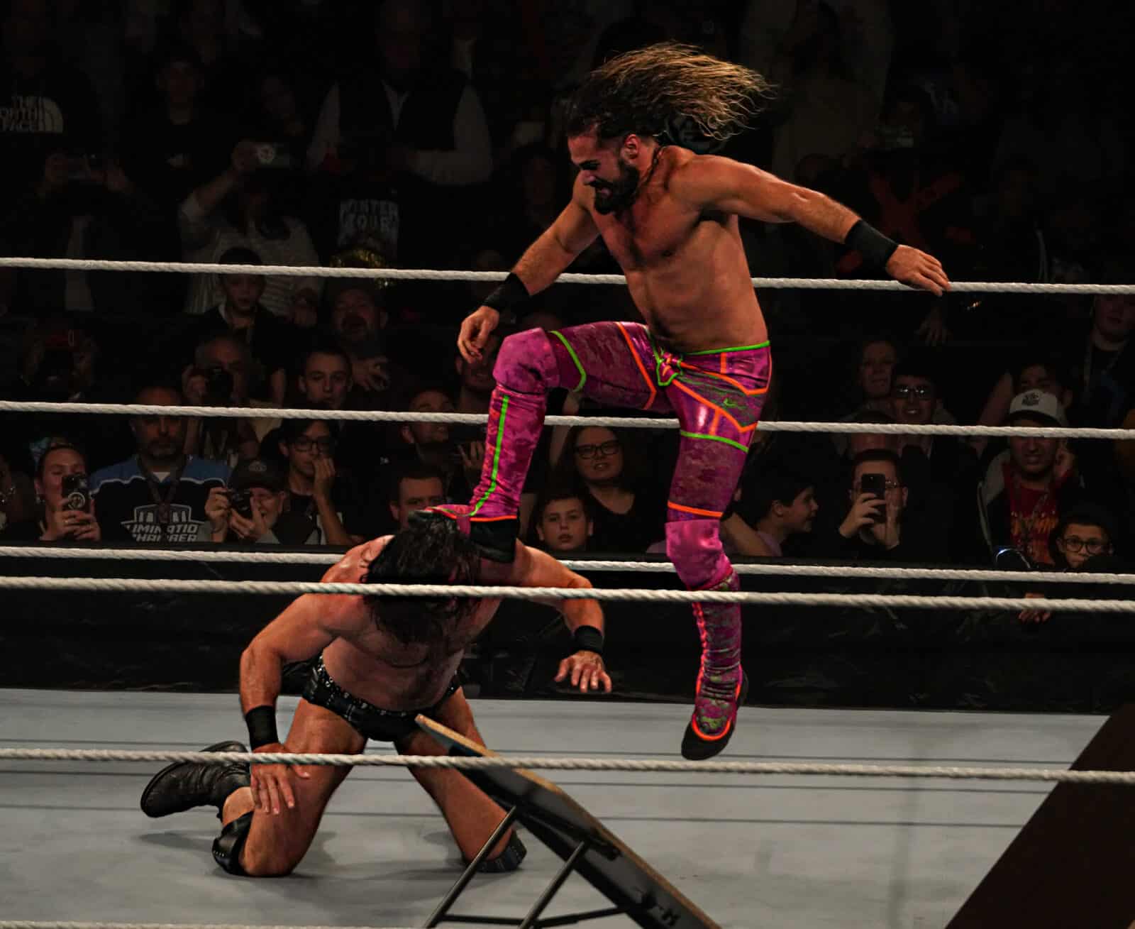 Thousands of NYC WWE fans flock to see CM Punk’s return match at Madison Square Garden | amNewYork