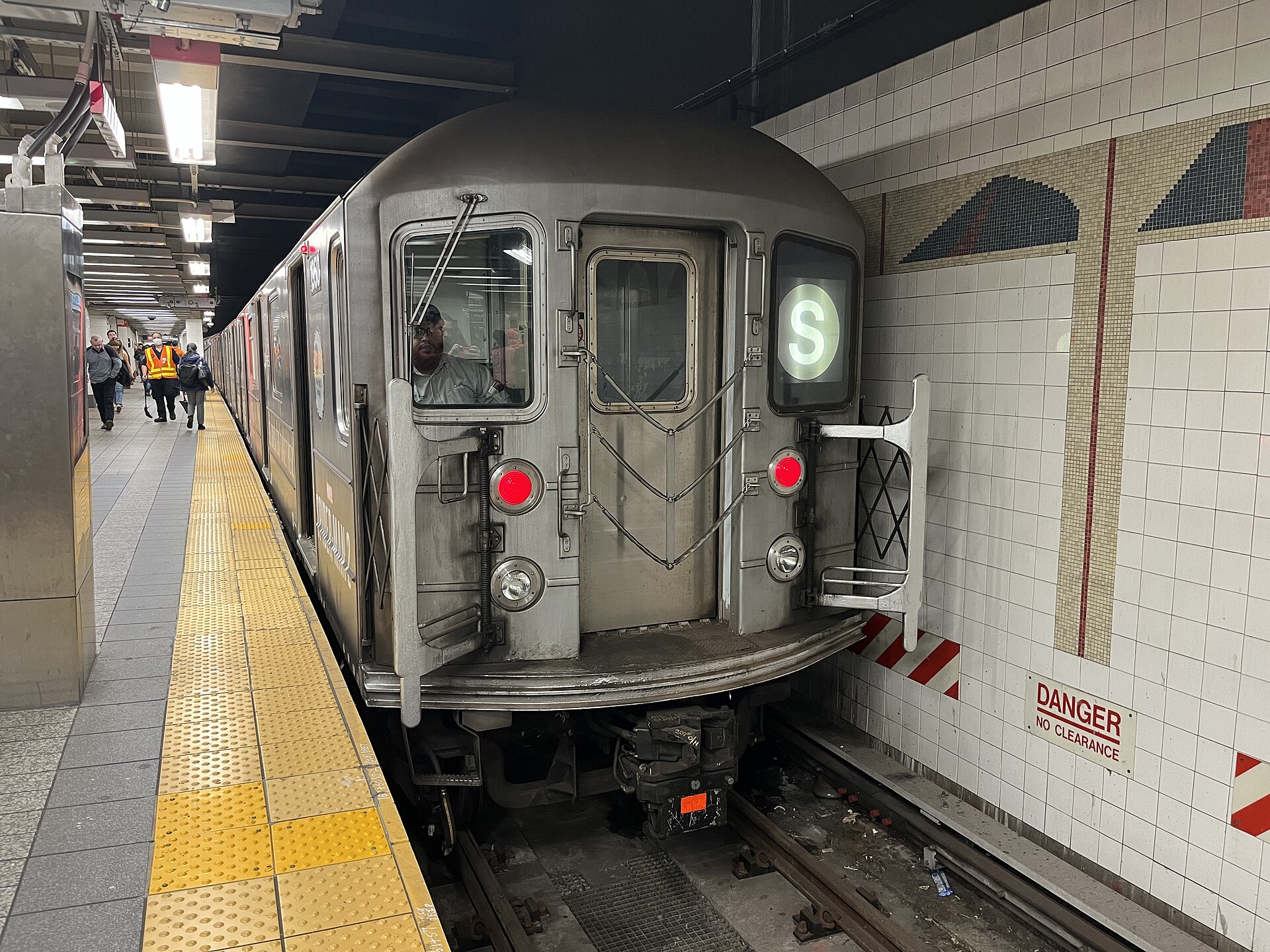 42nd Street Shuttle Service Pauses for Holidays