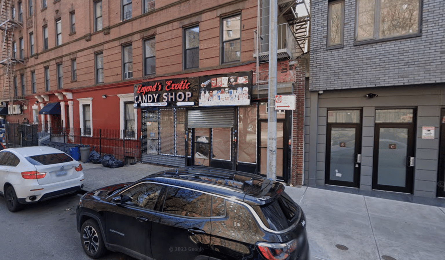 Cops searching for gunman behind fatal shooting at Harlem smoke shop ...