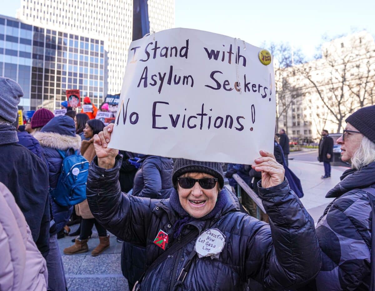 Migrant Crisis 70 Of New Yorkers Support ‘right To Shelter Mandate