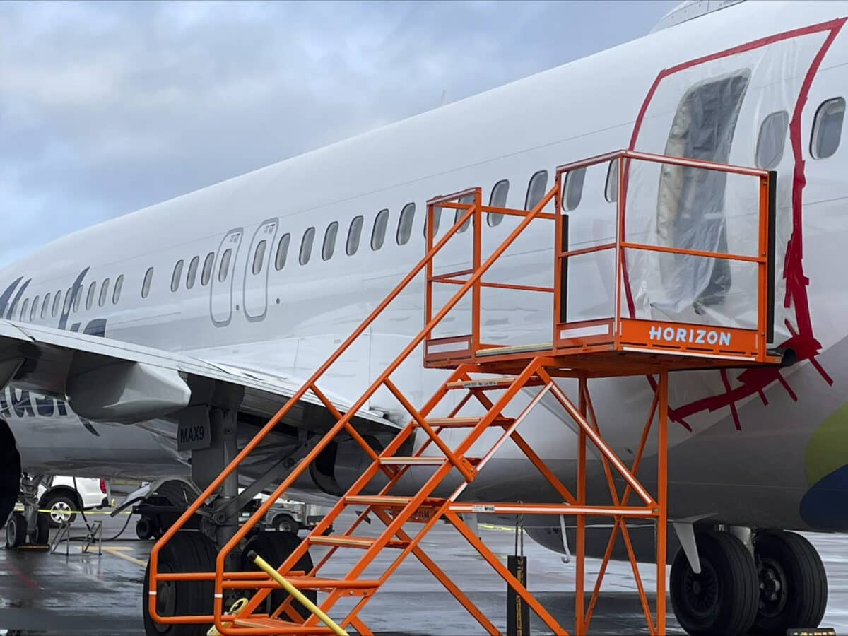 FAA to audit Boeing manufacturing, increase scrutiny after panel blew ... FAA to audit Boeing manufacturing, increase scrutiny after panel blew ...