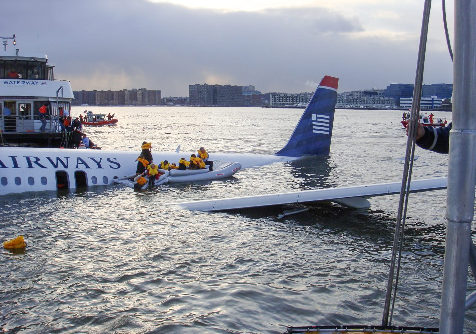 Miracle on the Hudson, 15 years later: New York remembers the ...
