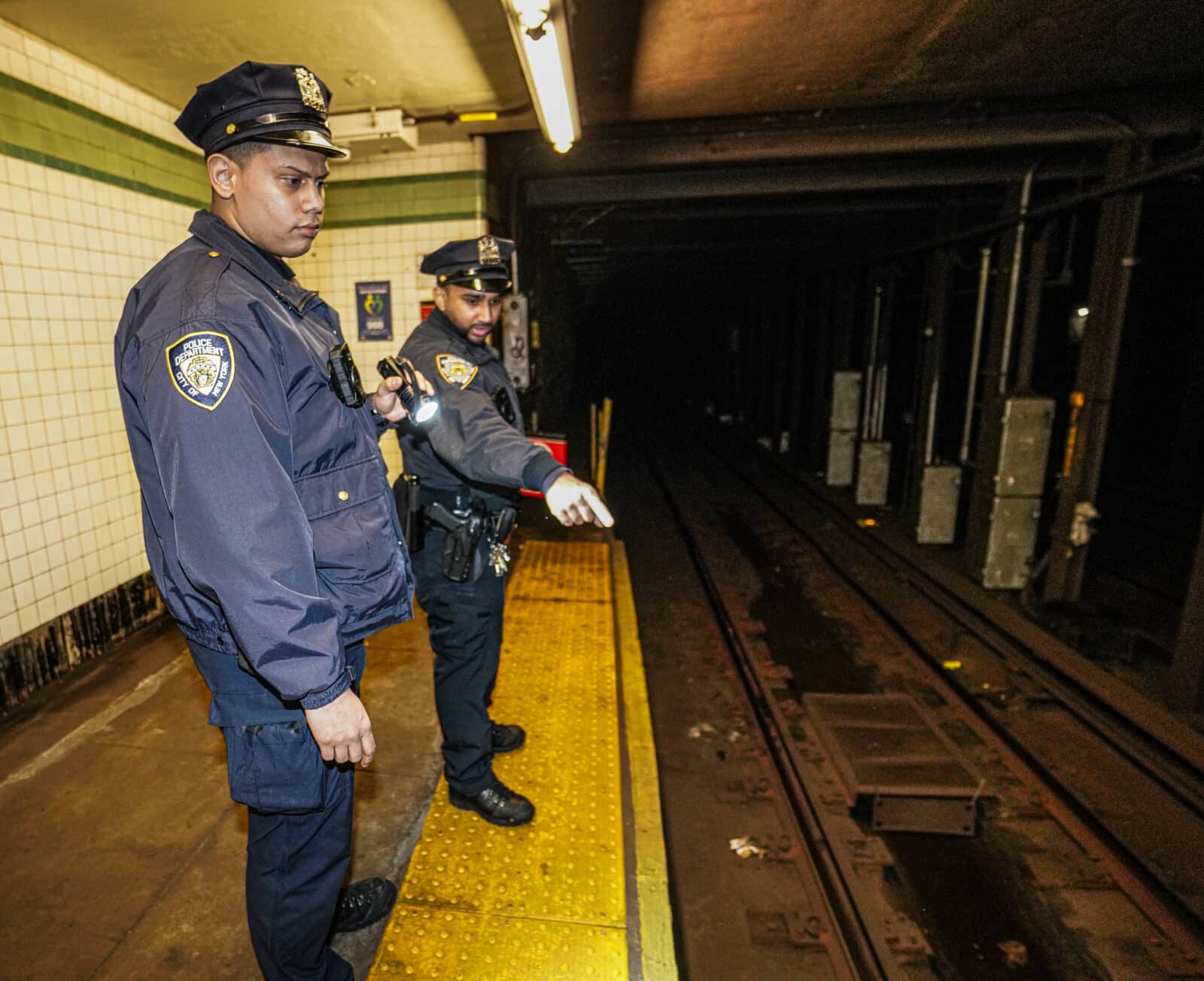 How to save a life: Hero cops in Brooklyn recount moment they saved ...