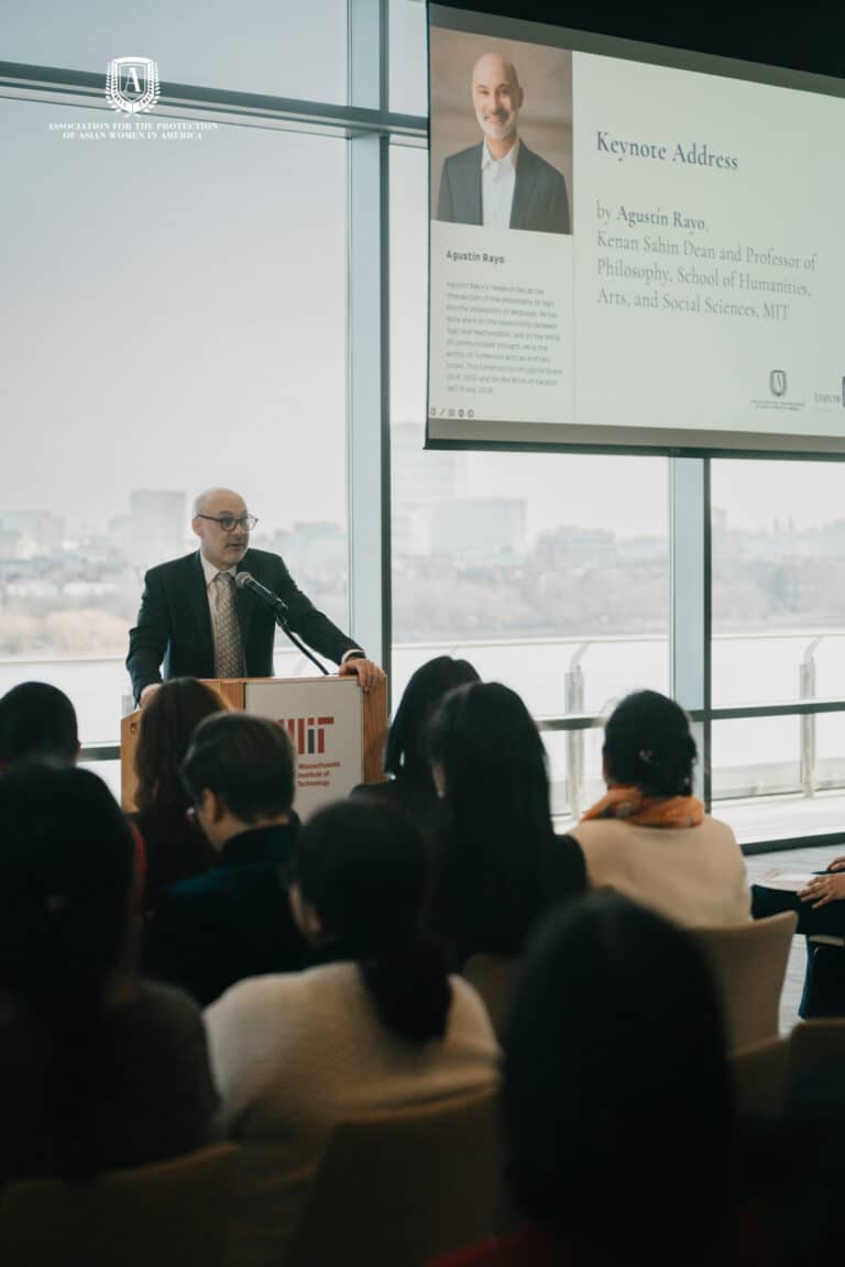 EmpowHer Summit: Inspiring Change and Empowering Women | amNewYork
