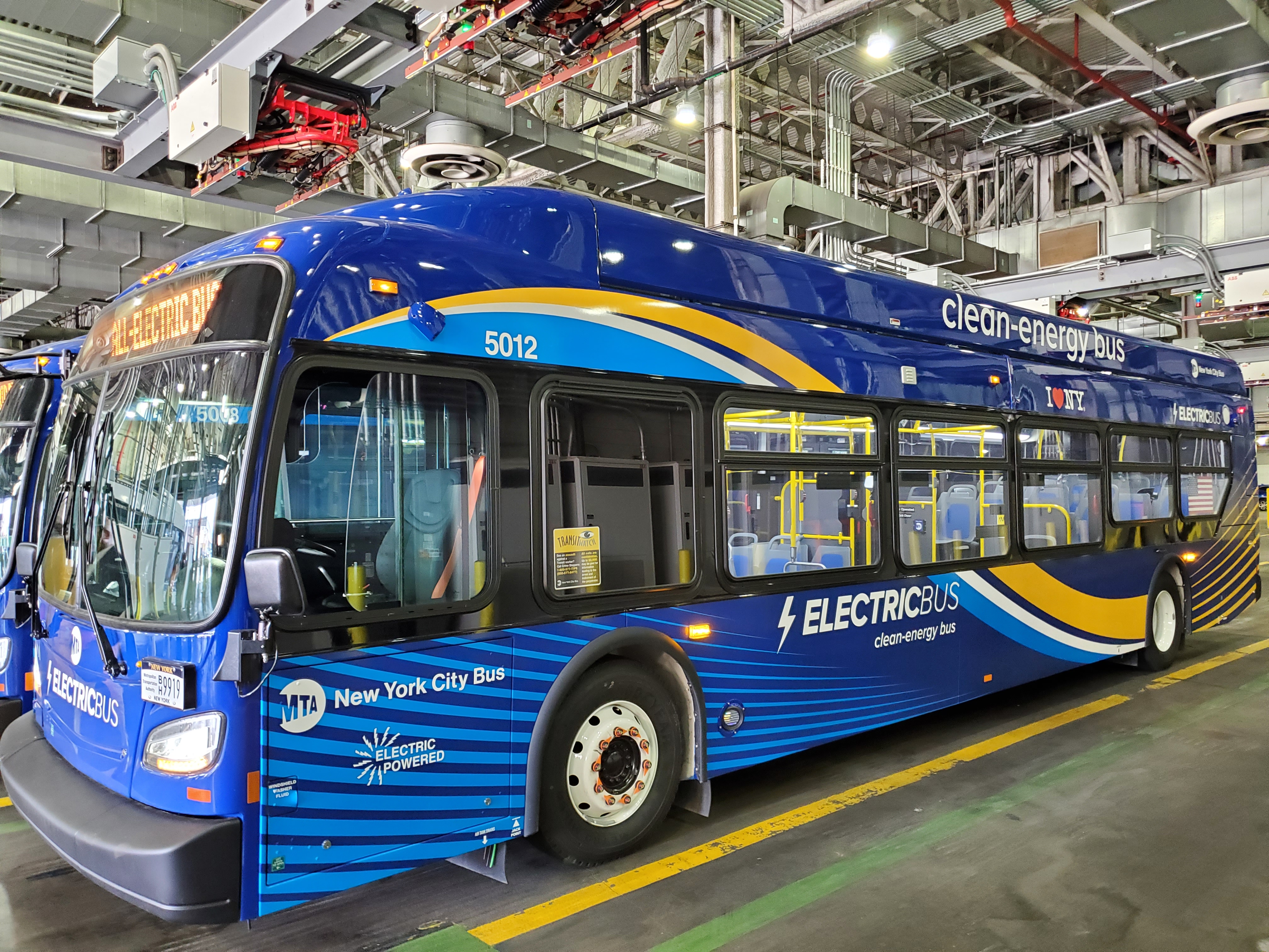 15-year-old arrested in machete, pepper-spray attack on Queens bus: cops