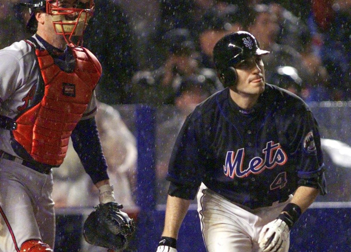 Robin Ventura’s Grand Slam Powers Mets to Key NLCS Victory