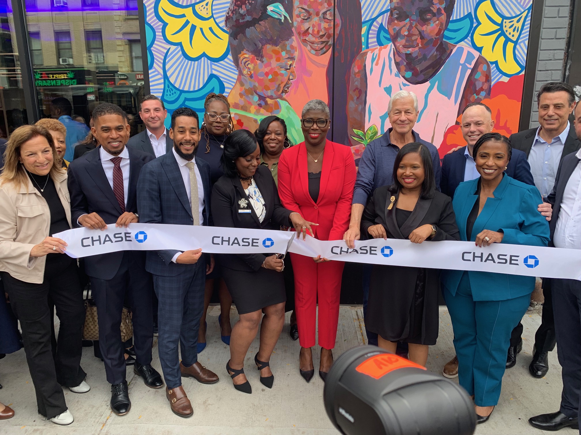 New Bed-Stuy Chase Bank Opens as Community Resource Hub