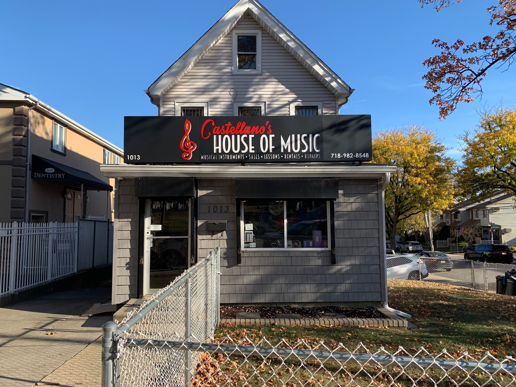 Castellanos House of Music celebrates NYC’s music scene