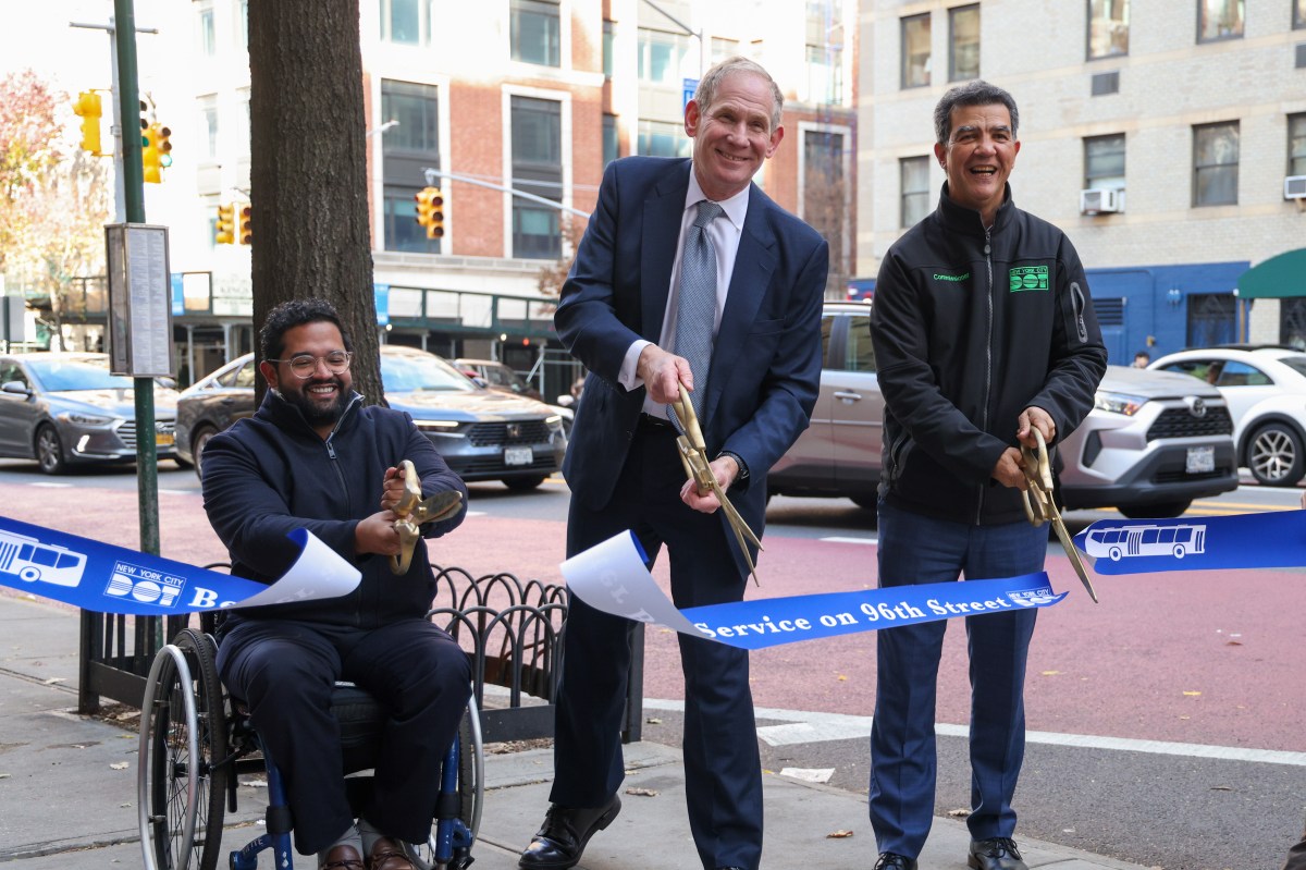 MTA introduces new bus lanes to improve 96th Street transit