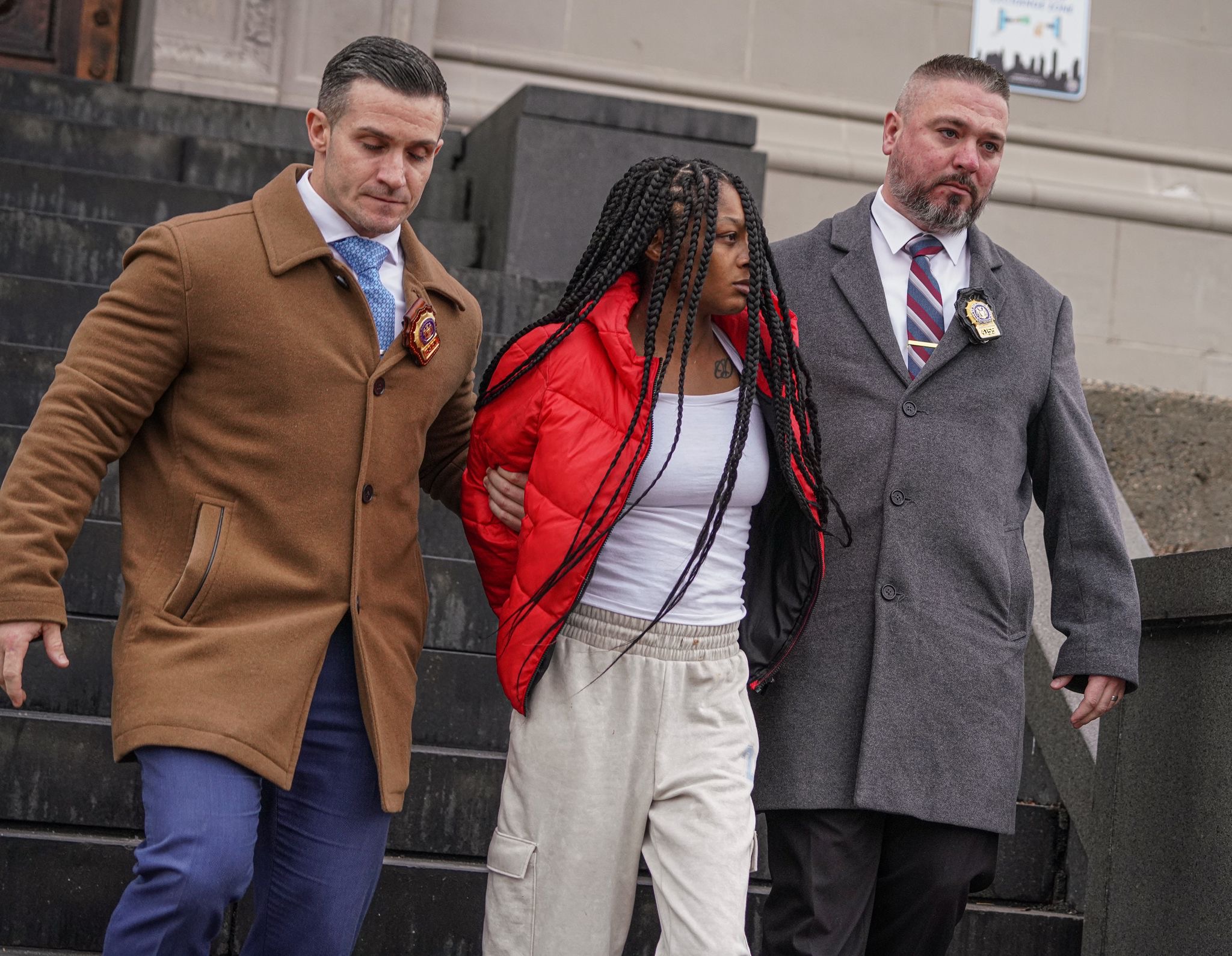 Staten Island Woman Surrenders After Fatal Stabbing of Mother