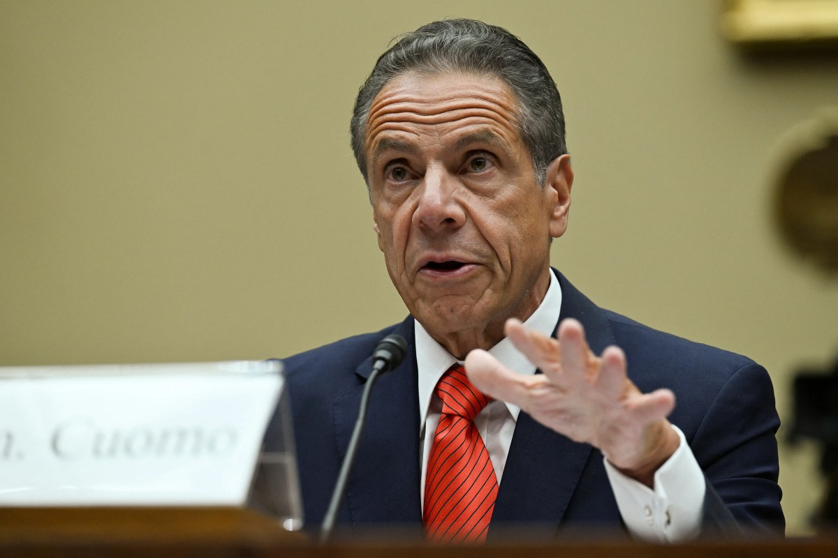 Poll Shows Cuomo Gaining Support in Mayoral Race Poll Shows Cuomo Gaining Support in Mayoral Race