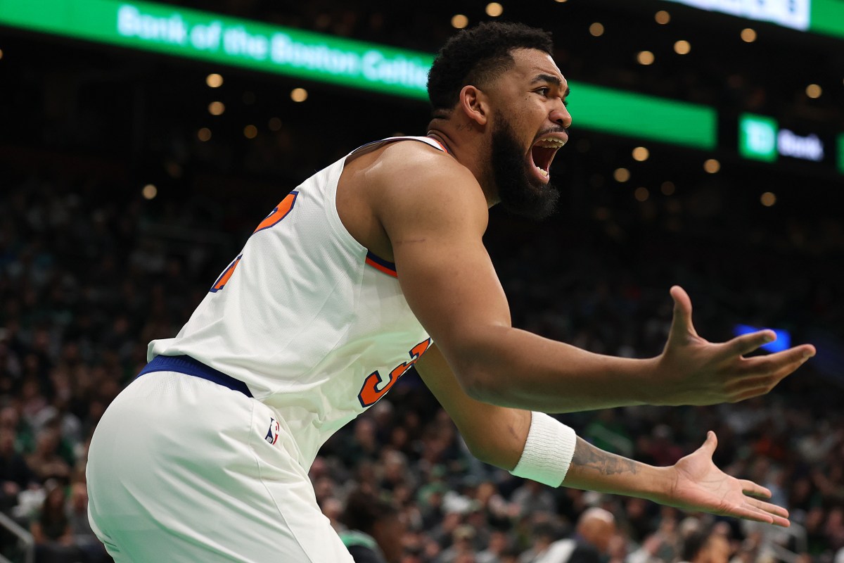 Knicks’ Karl-Anthony Towns Injury Clouds Season