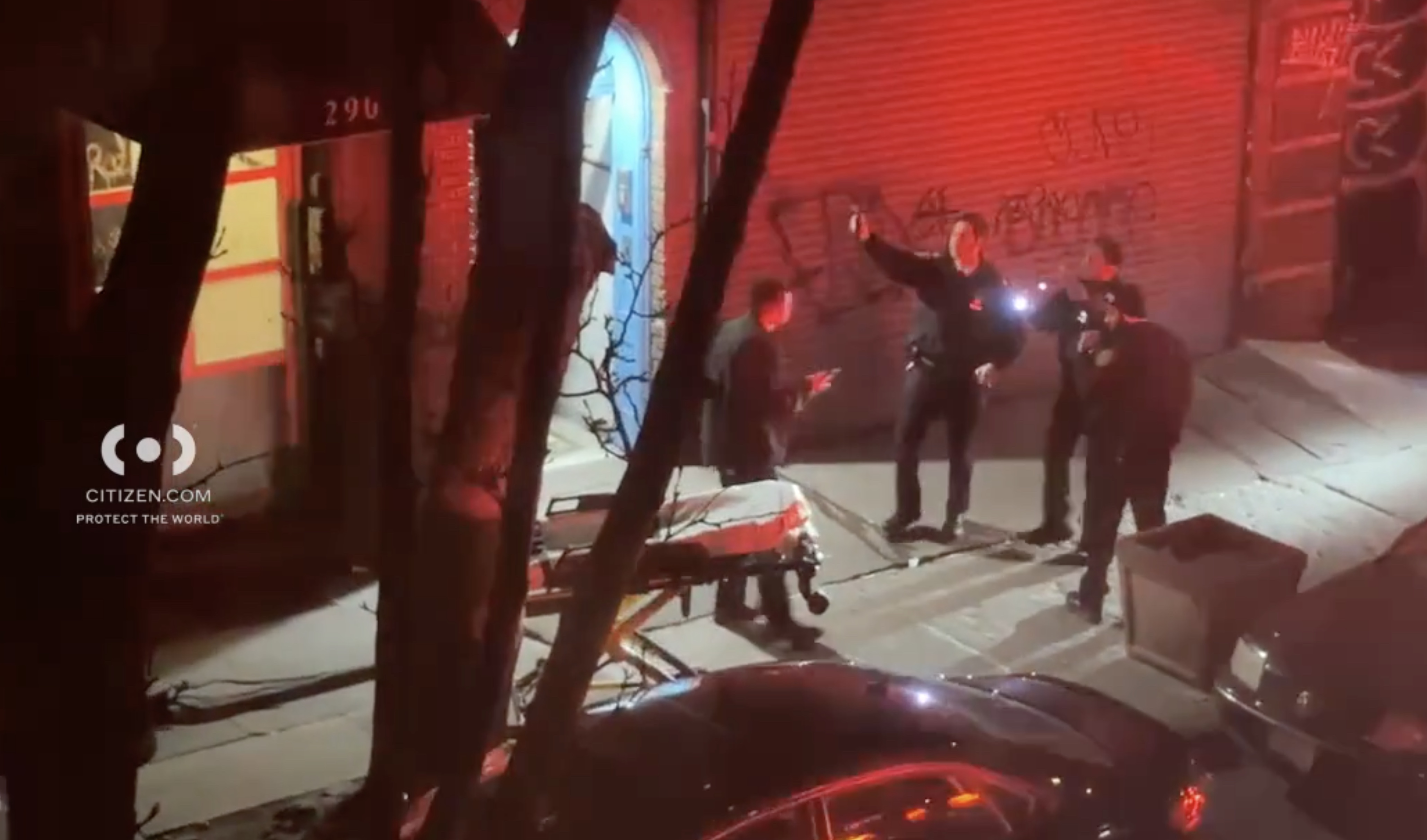 Manhattan bar shooting leaves one dead, NYPD investigates