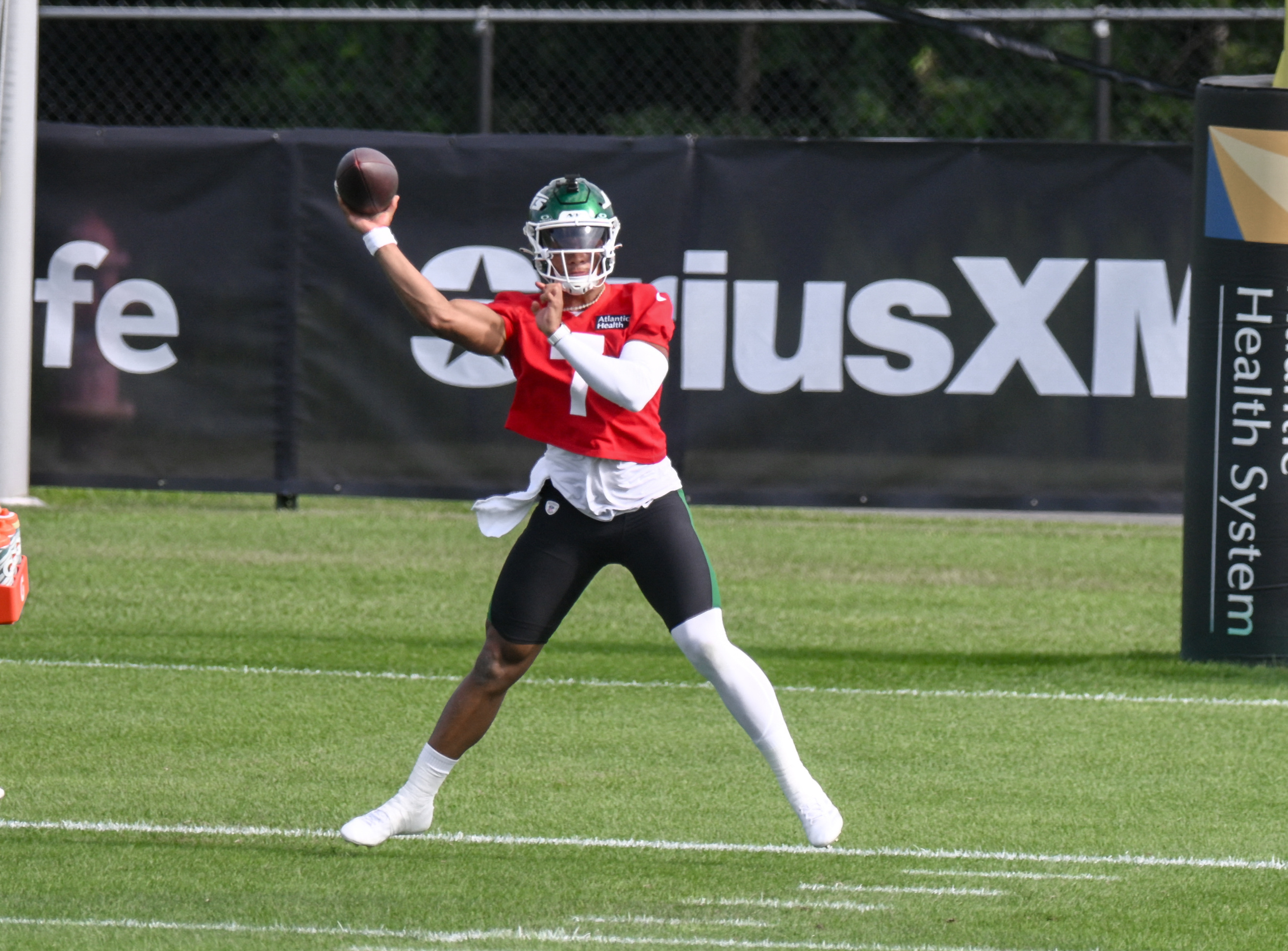 Jets-Giants joint practice takeaways: Justin Fields shines in defensive ...