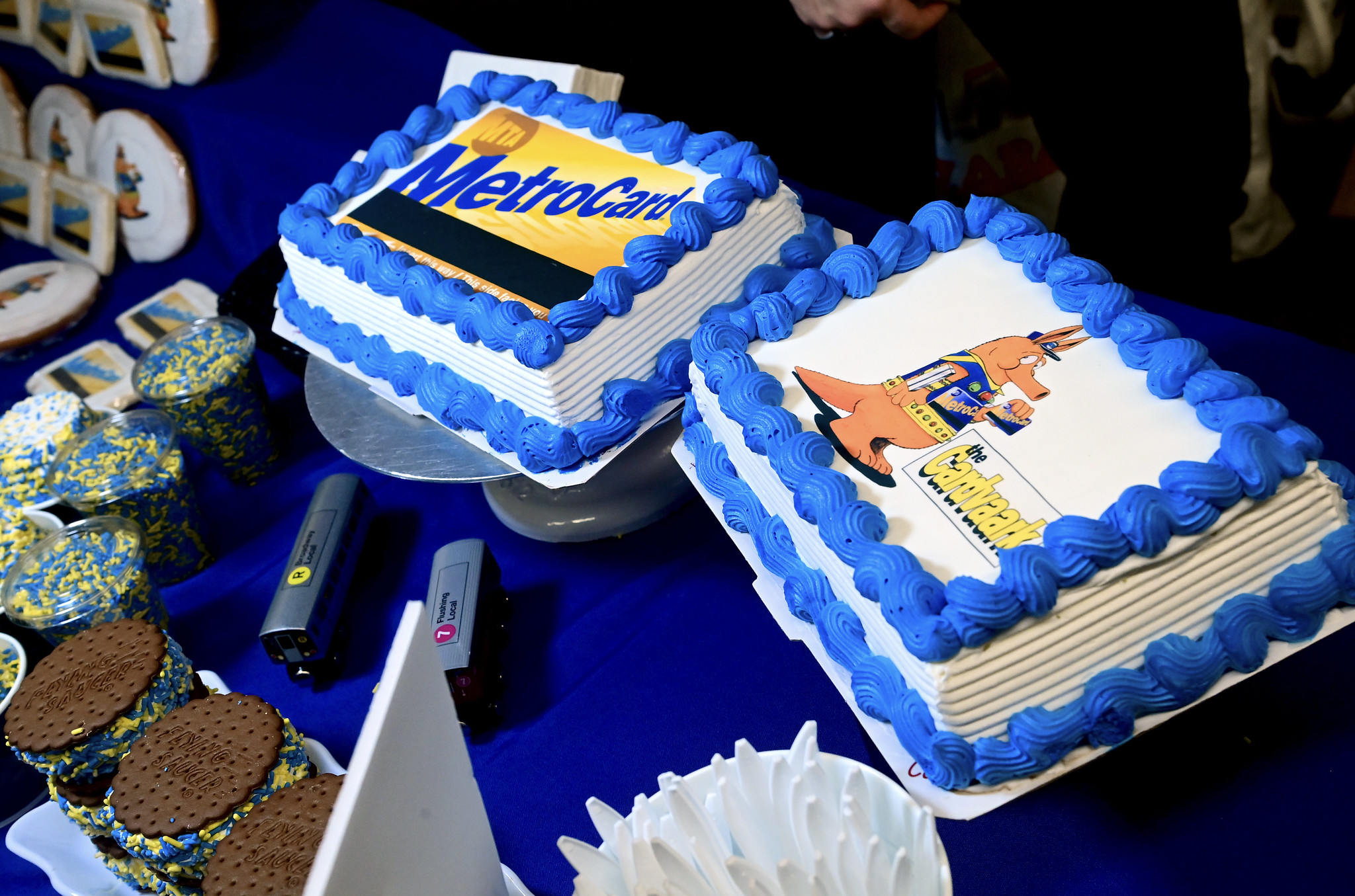 Fantastic fare: MTA and famous NYC food vendors give the MetroCard a ...