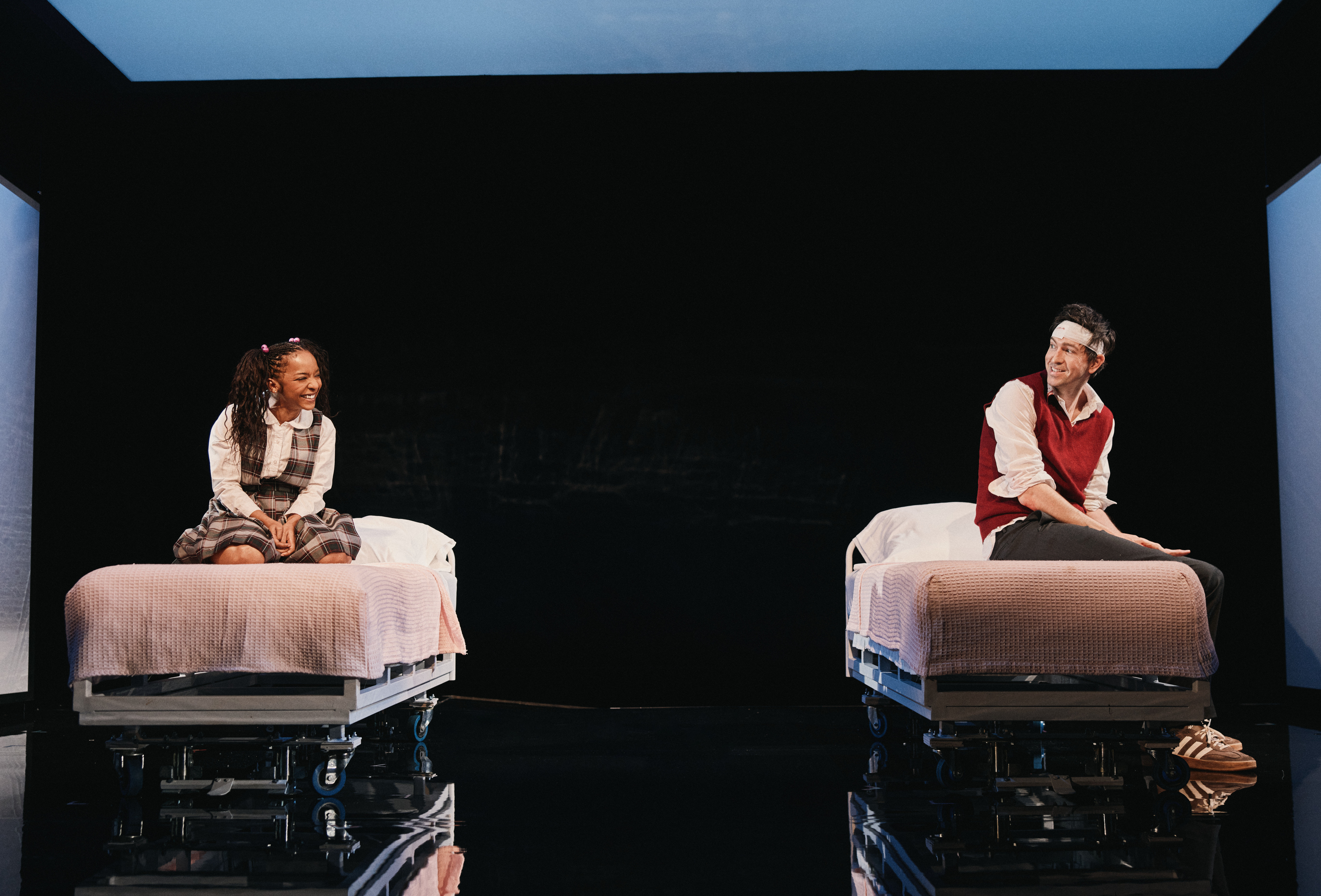 Review | ‘Gruesome Playground Injuries’ have Nicholas Braun and Kara ...