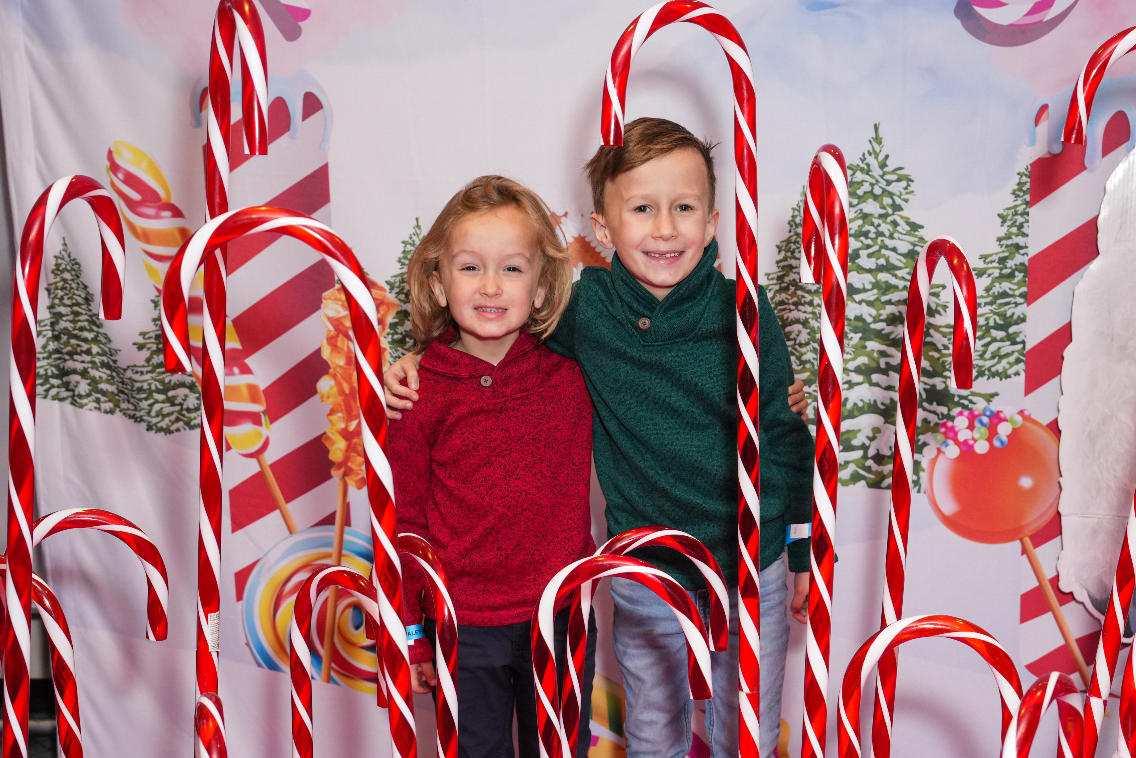 The Paley Museum decks out for the holidays with return of PaleyLand ...