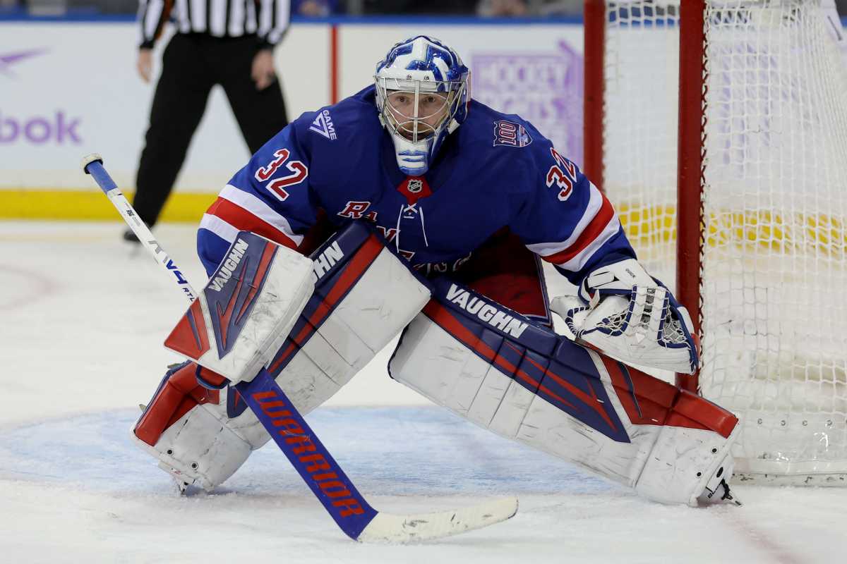 Jonathan Quick will attempt to keep Rangers’ crease intact with Igor ...