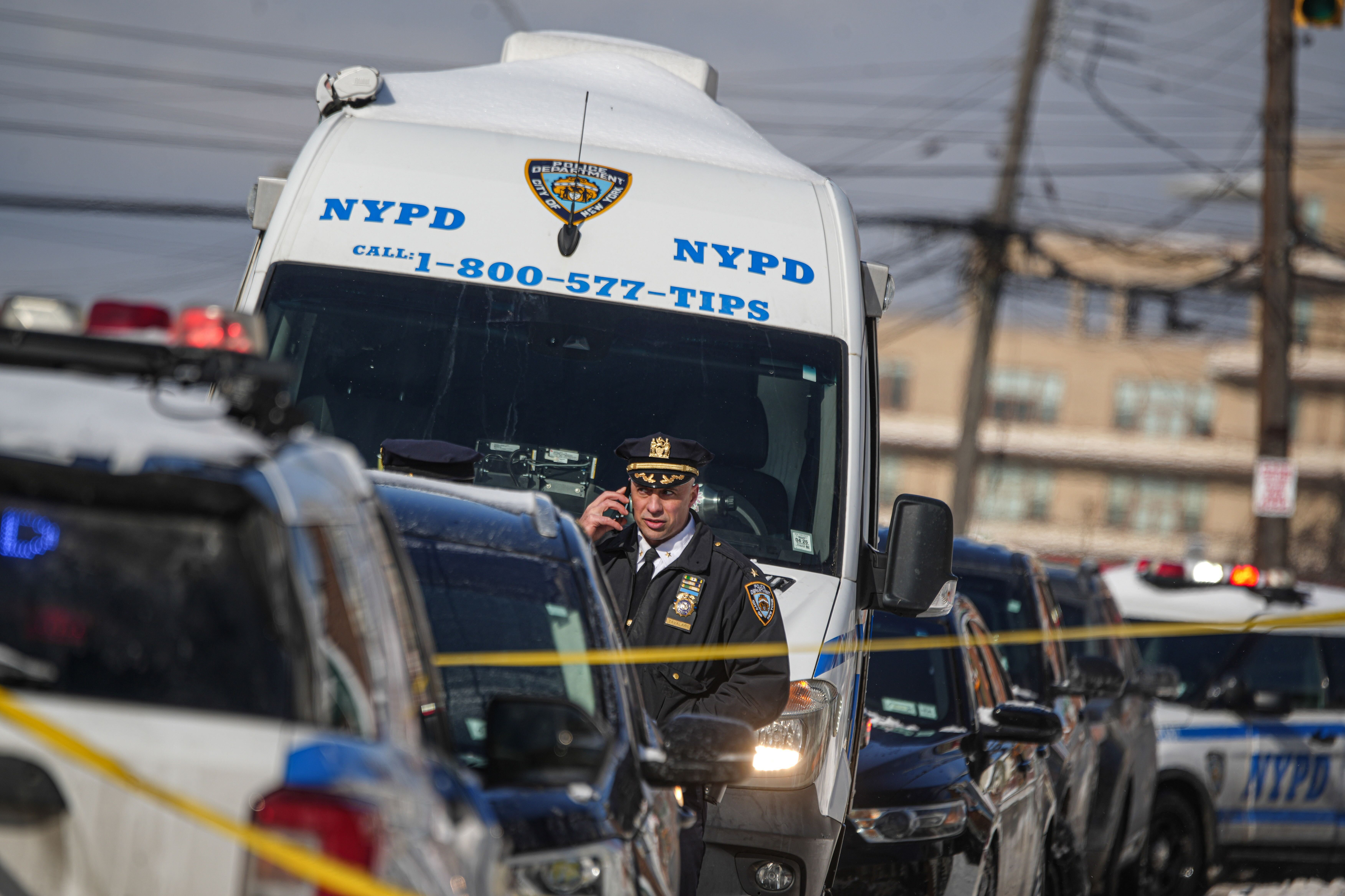 Queens police-involved shooting: Cops open fire on man who charged at ...